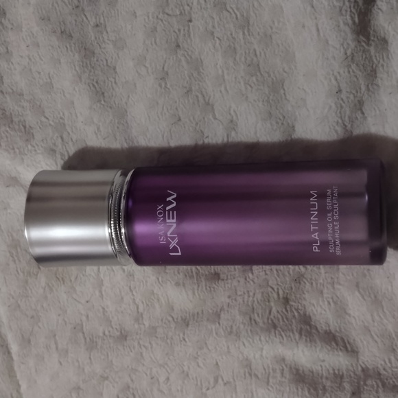 Avon | Skincare | Nib Isa Knox Lxnew Platinum Sculpting Oil Serum ...